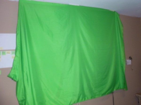 Basic Green Screen Background Effects for Video